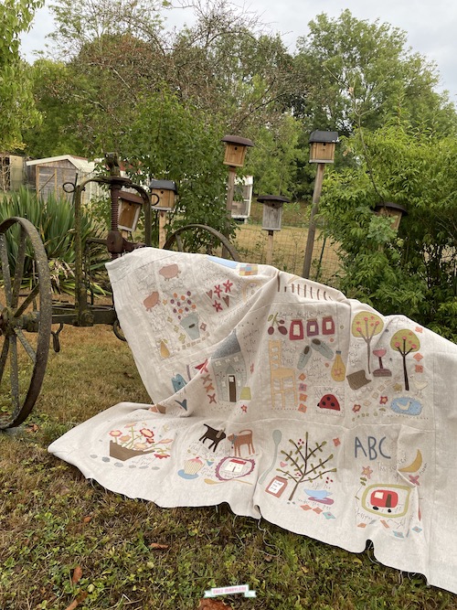 Dancing Chicken and Flying Pig - Atelier Patchwork & Point Compté